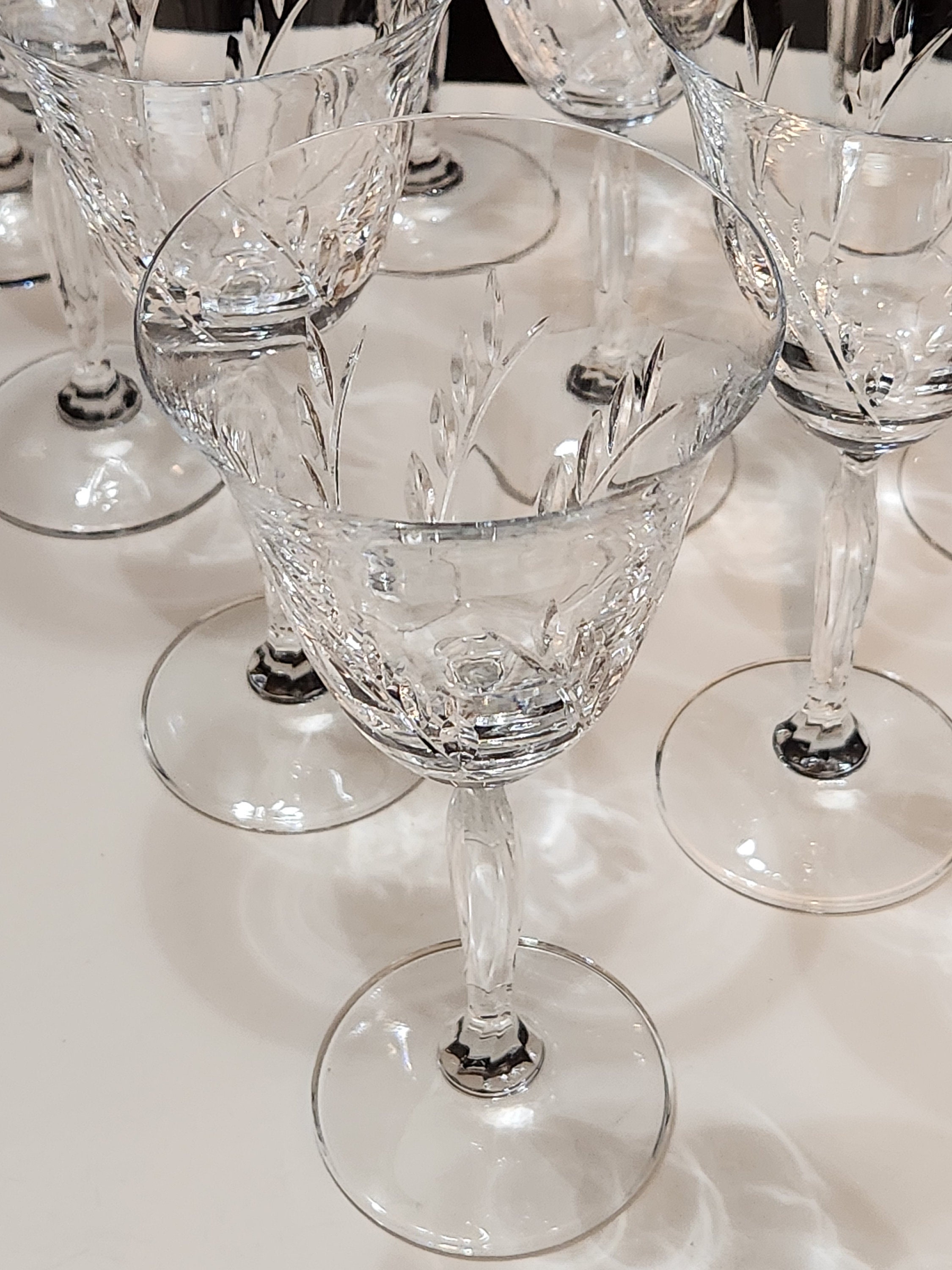 Mikasa Dune Grass Cut Pattern Crystal Wine Glasses Set of 10, 1980s ...