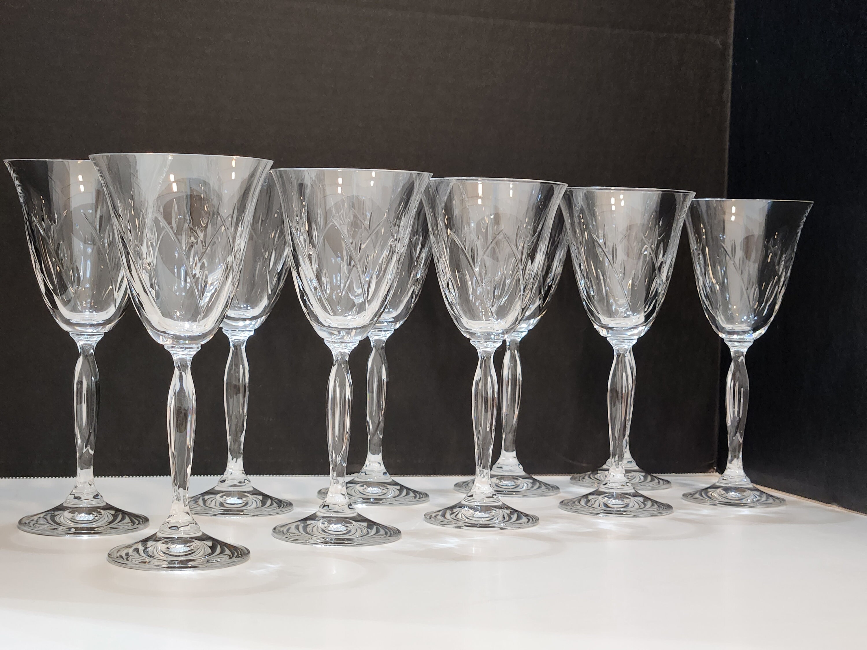 Mikasa Dune Grass Cut Pattern Crystal Wine Glasses Set of 10, 1980s ...