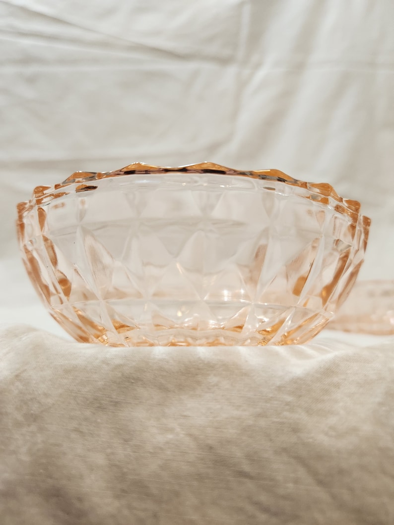 Windsor Diamond Pattern Pink Depression Glass Finger Bowls/ Berry Bowls ...