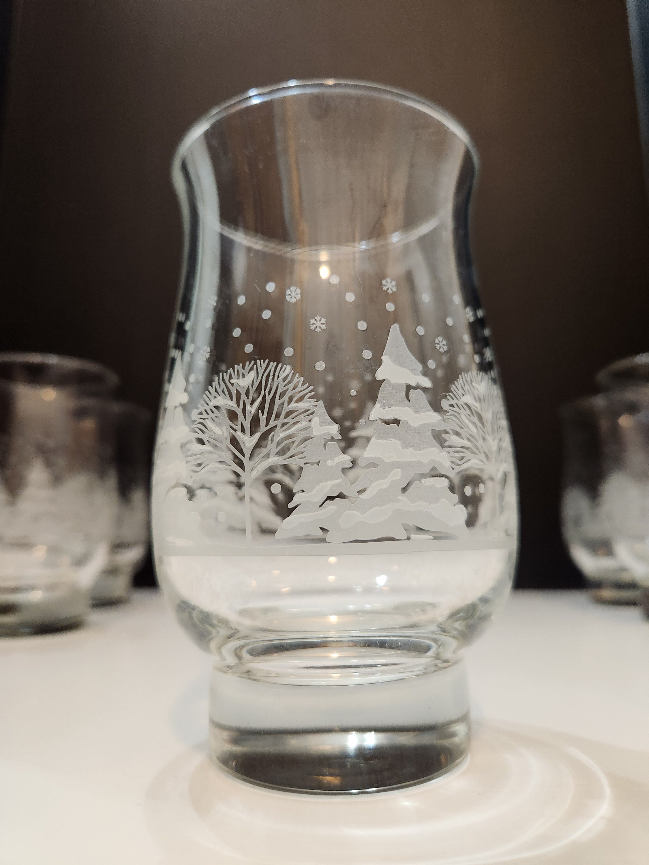 Libby Tumblers / Drinking Glasses Beer Glasses Clear Glass With Etched Frosted White Winter ...