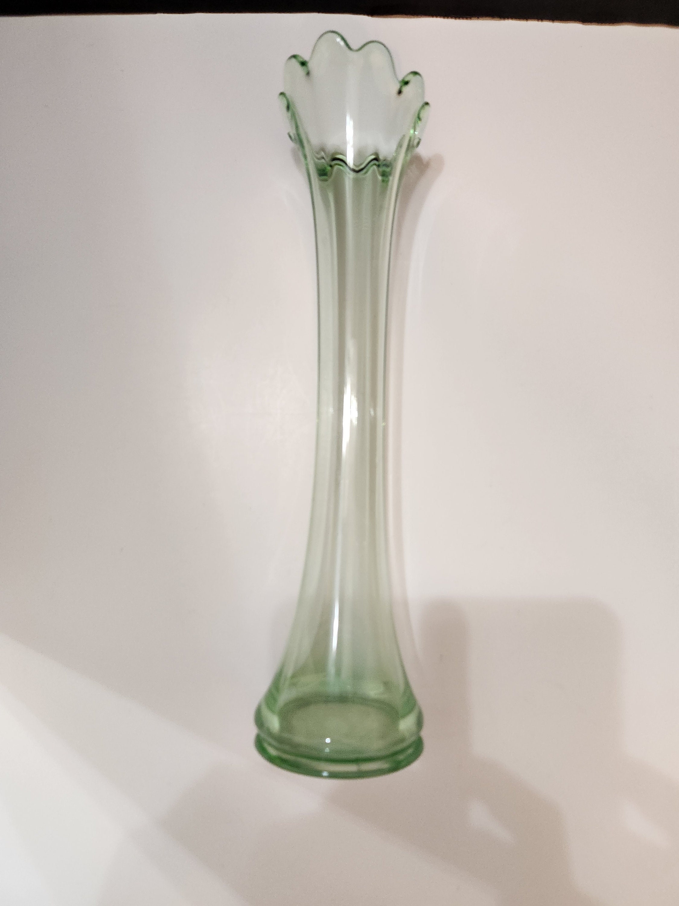 Mid Century Light Green Glass 12 Swung Vase Bud Vase - Etsy