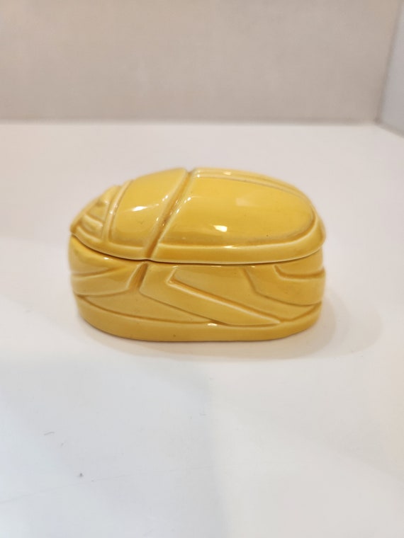 TIFFANY & CO. 1977 Yellow Scarab Beetle Trinket Box /… - Gem