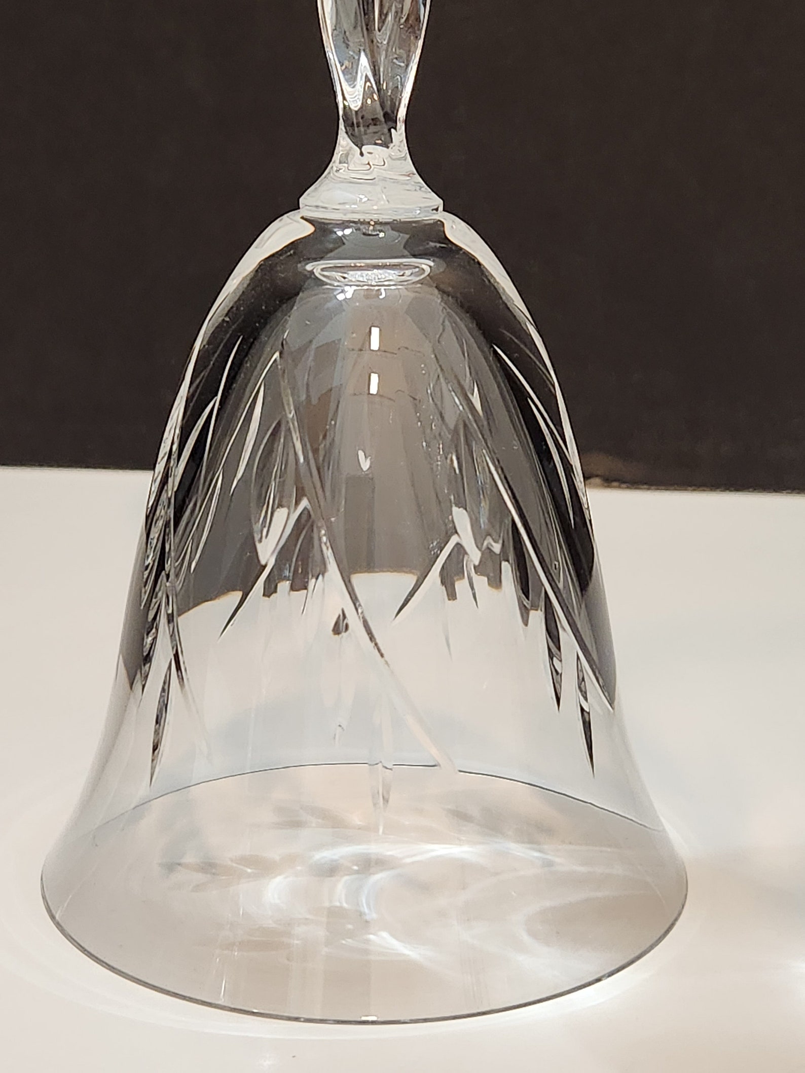 Mikasa Dune Grass Cut Pattern Crystal Wine Glasses Set of 10, 1980s ...