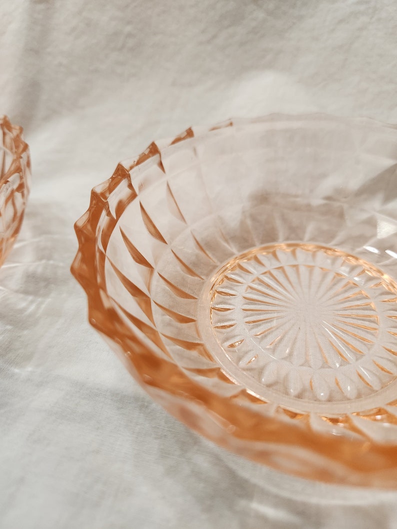 Windsor Diamond Pattern Pink Depression Glass Finger Bowls/ Berry Bowls ...