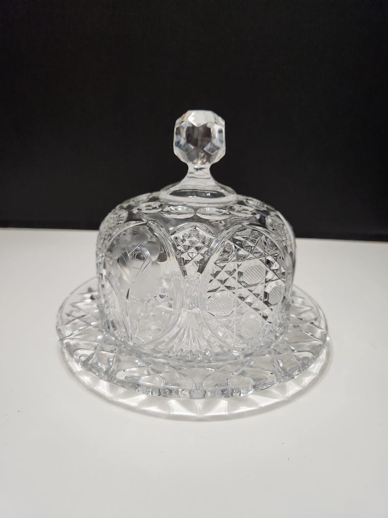 Round Crystal Butter Dish & Cover With Faceted Knob - Cheese Keeper - Etsy