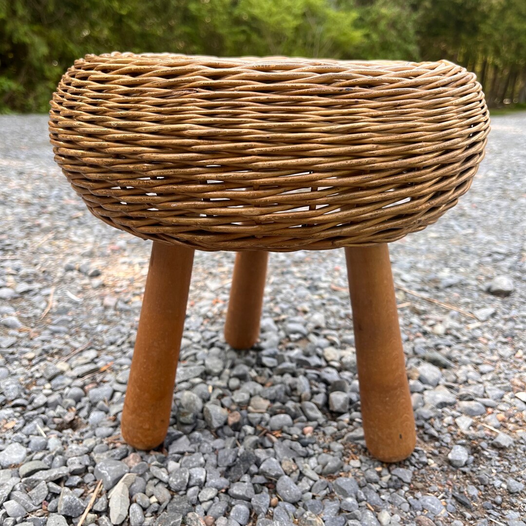 1950s Tripod Wicker Stool Attributed to Tony Paul, Wicker Furniture ...