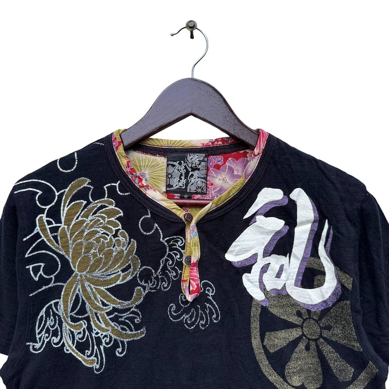 Vintage Black Artistic Traditional Japanese Motifs Short Sleeved Shirt ...