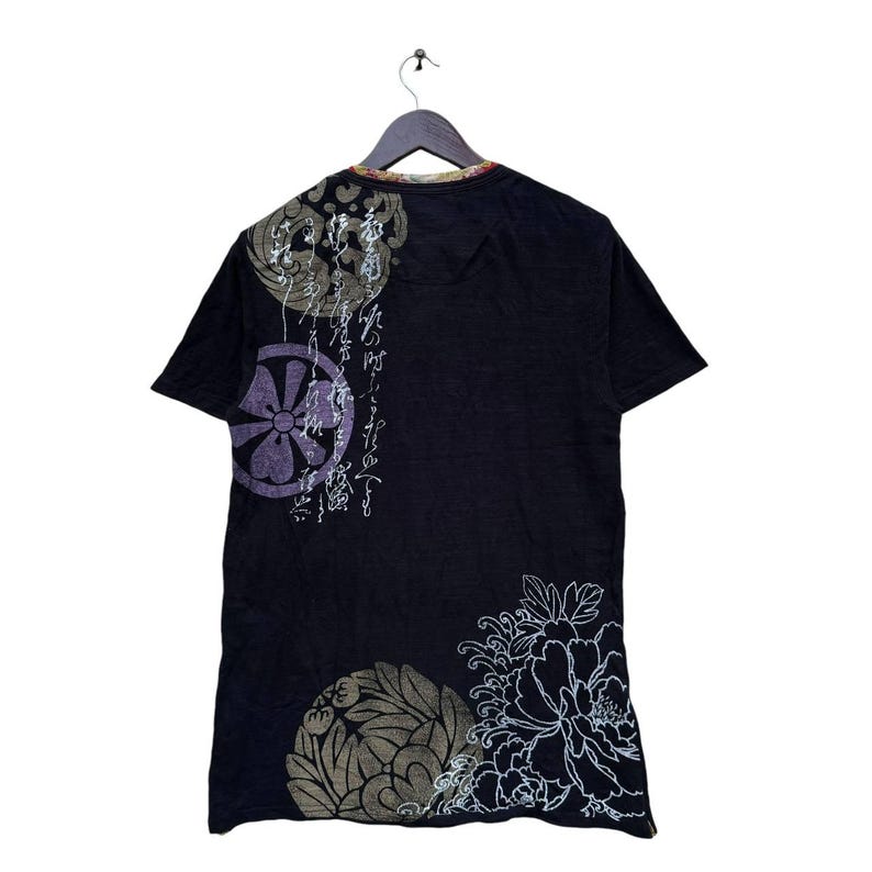 Vintage Black Artistic Traditional Japanese Motifs Short Sleeved Shirt ...