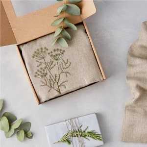 Yarrow Flower Machine Embroidery Wild Flowers Floral Botanical Garden ...