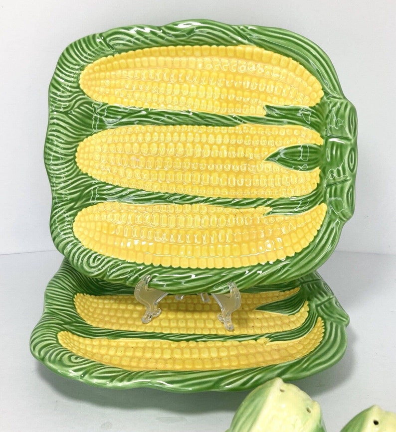 Vintage Corn on the Cob Ceramic 2 Plates 10 Salt and Pepper - Etsy