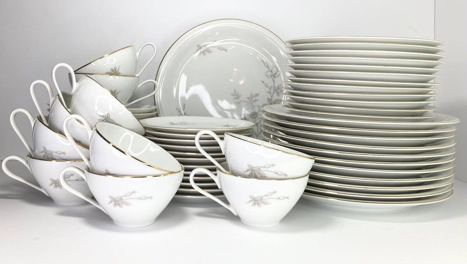 KPM Krister 742 WHITE FLOWERS rare 58-piece Porcelain - Etsy