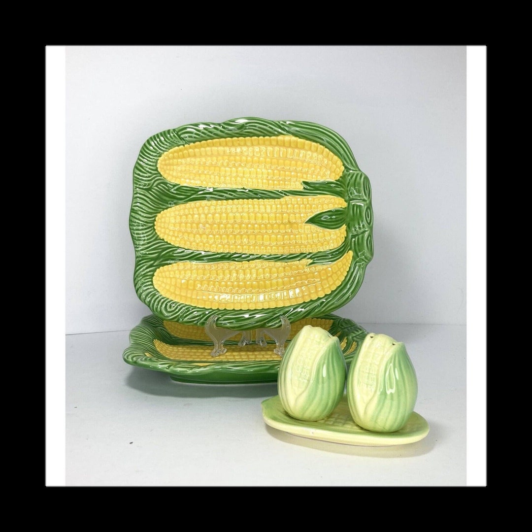 Vintage Corn on the Cob Ceramic 2 Plates 10, Salt and Pepper Shakers 3 ...