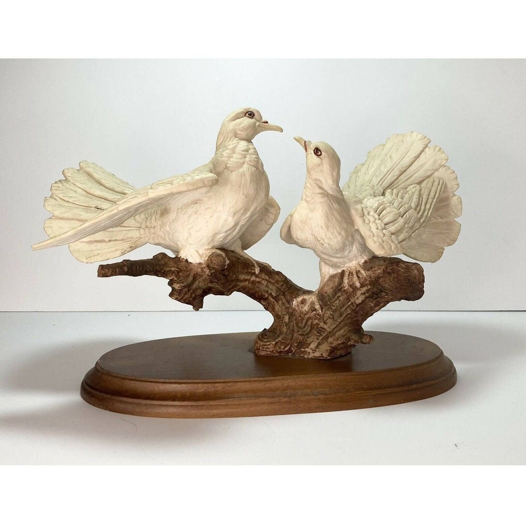 Large Vintage CAPODIMONTE 2 Porcelain Doves, Wooden Stand H8.5XL12XW7 ...