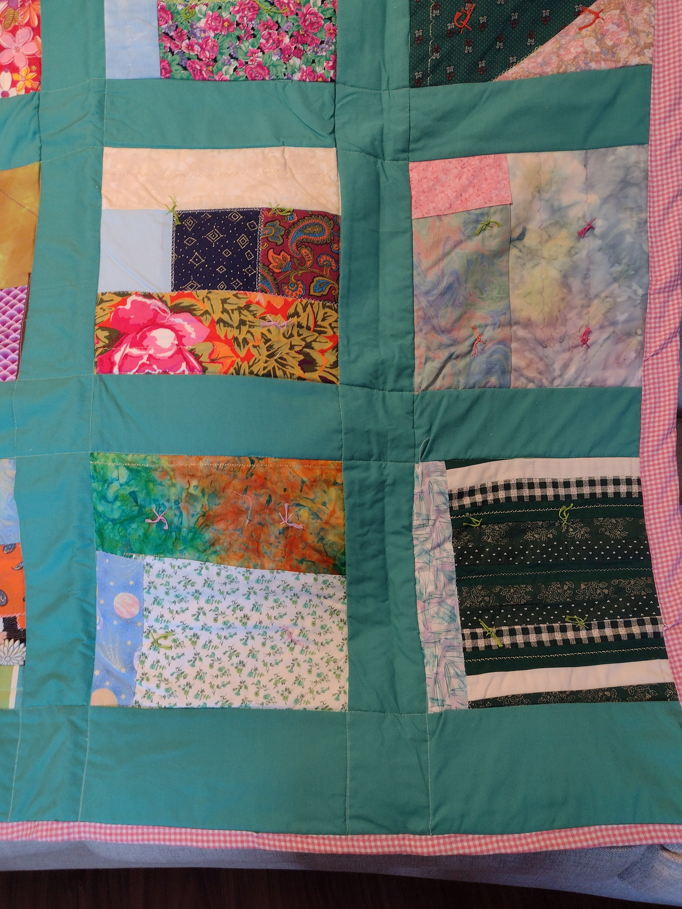 Patchwork Quilt: Squares & Strips - Etsy