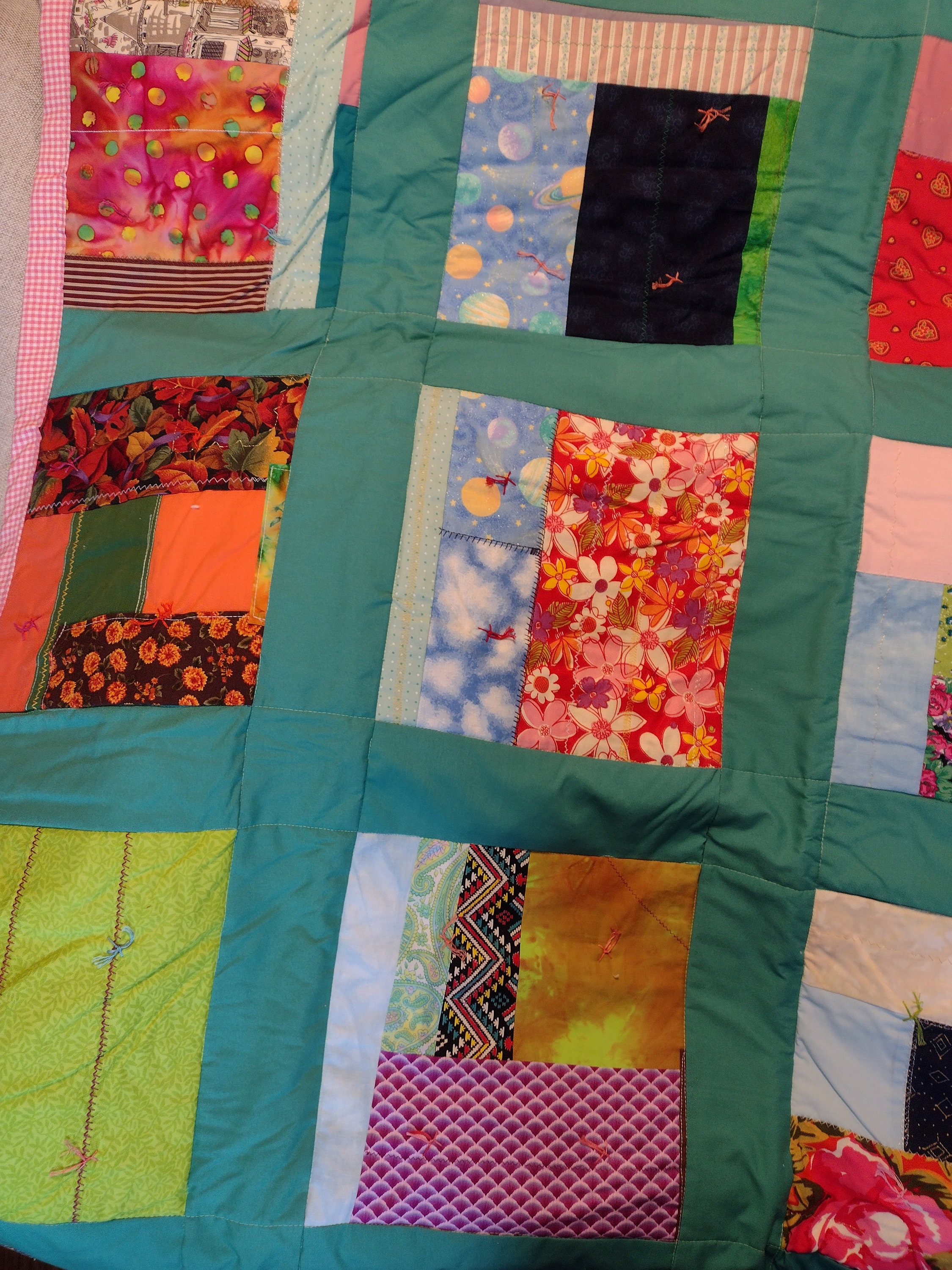 Patchwork Quilt: Squares & Strips - Etsy