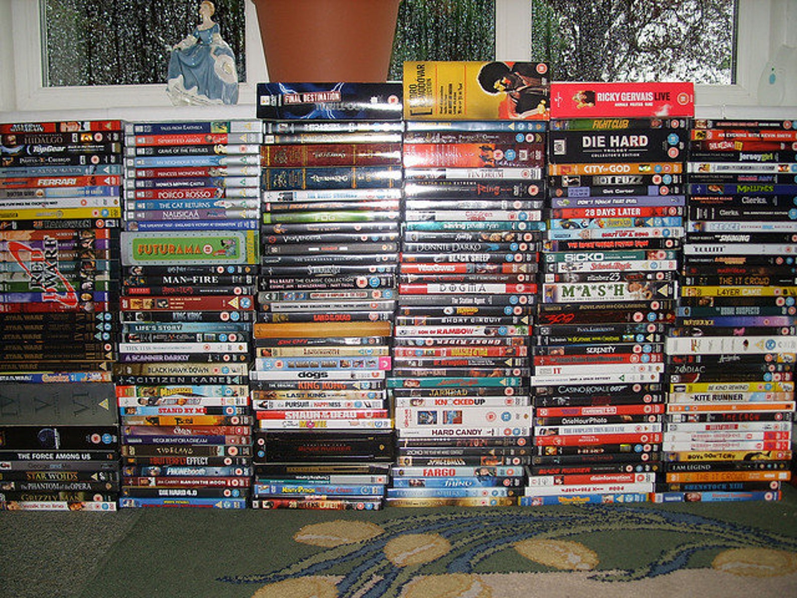 Lot of 20 Random DVD Movies Great for Art Projects and Displays - Etsy