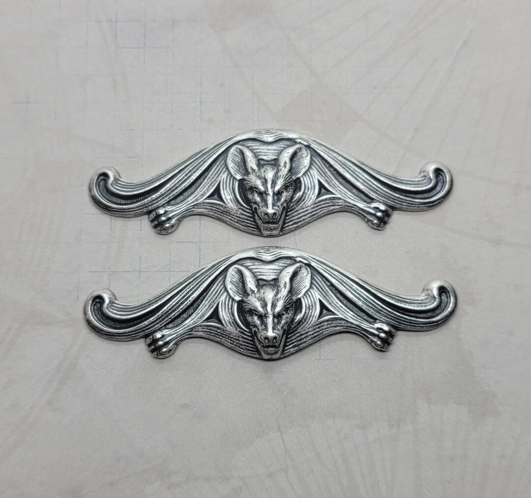 Brass Gargoyle Bat Stampings X 2 - 2761FF - Etsy