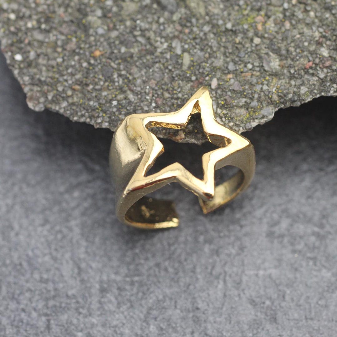 Gold Star Ring, Falling Star Ring, Gold Band Ring, Thick Star Ring ...