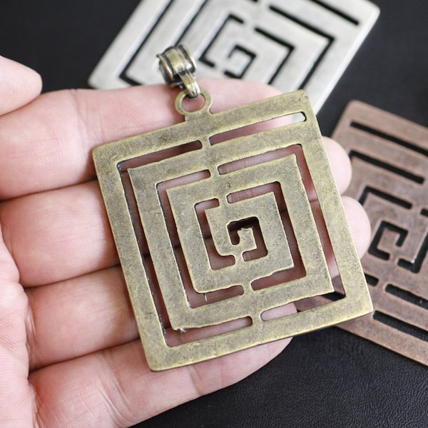 Labyrinth Jewelry - Etsy UK