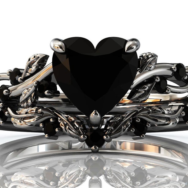 Black Heart Ring - Etsy