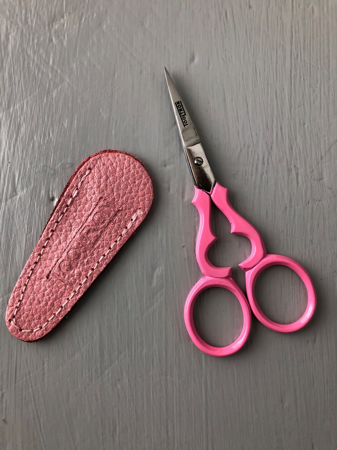 Pink Scissors Cross Stitching, Embroidery With Sheath - Etsy