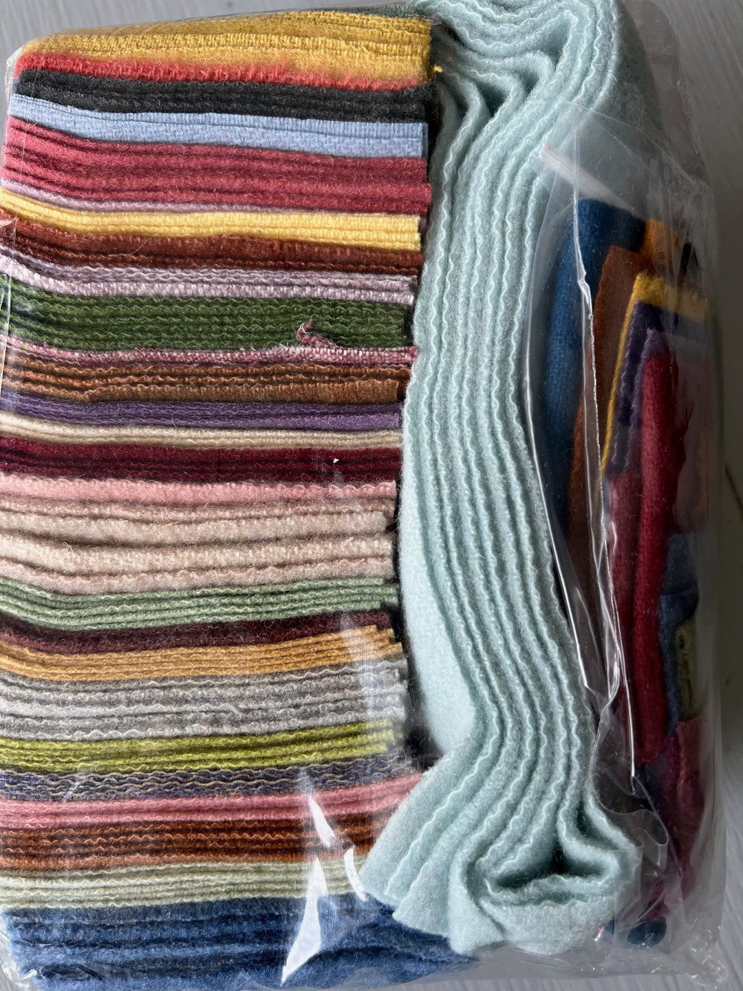 100% Wool for Applique, Squares 108-3.5x3.5 and 2 Pieces 4.5x18 ...