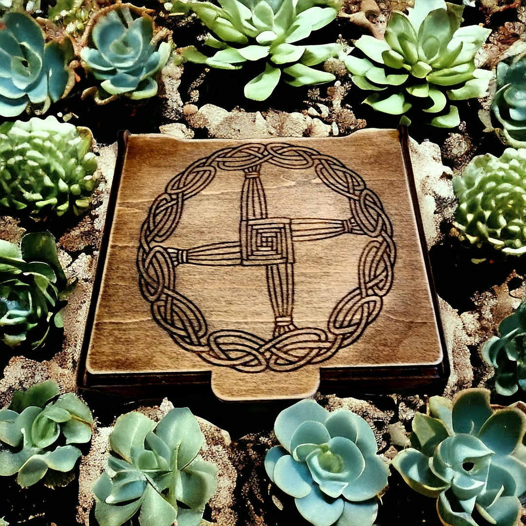 Brigid Mini Altar, Travel Altar for Brigid. Gift for Witches, Gifts for ...