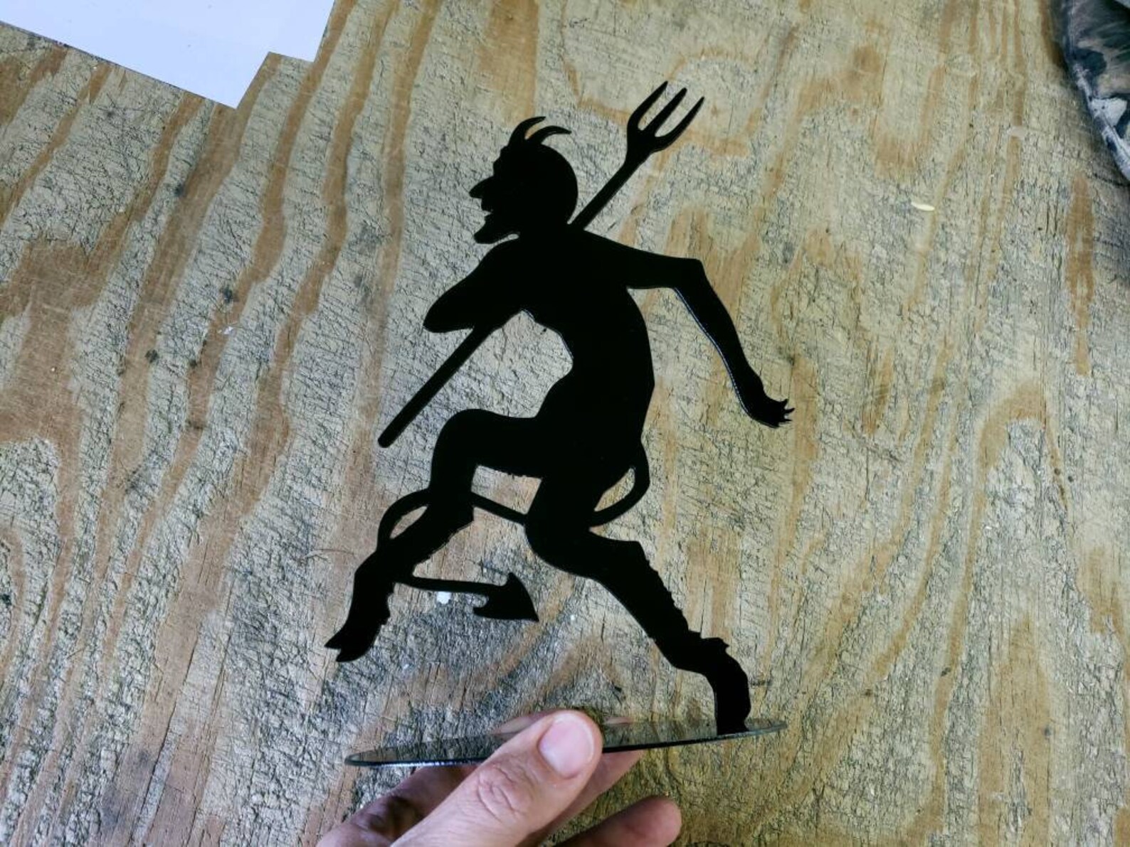 Devil Metal Stand - Etsy