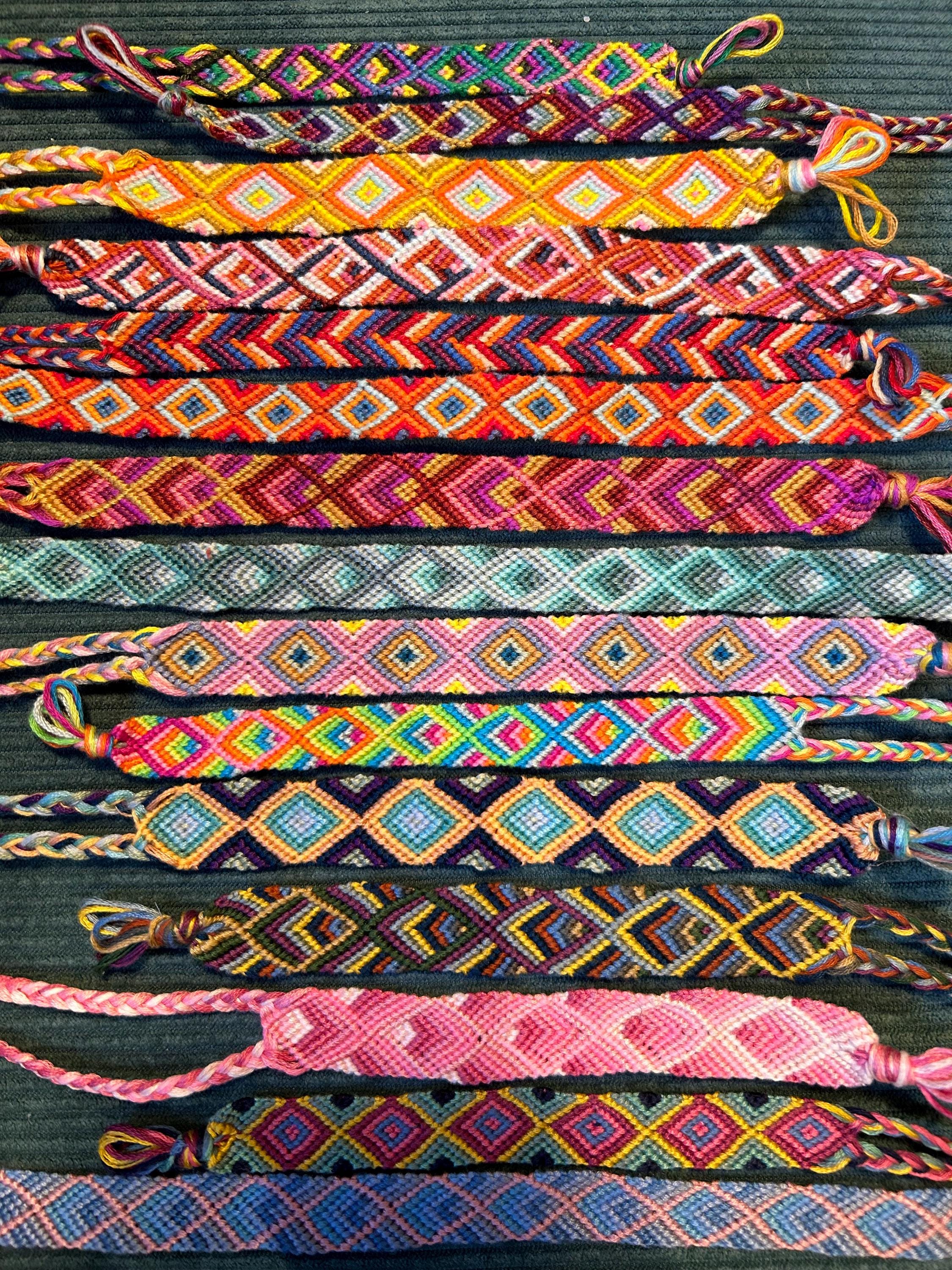Warm Colors Mismatched V-stripe Friendship Bracelet - Etsy