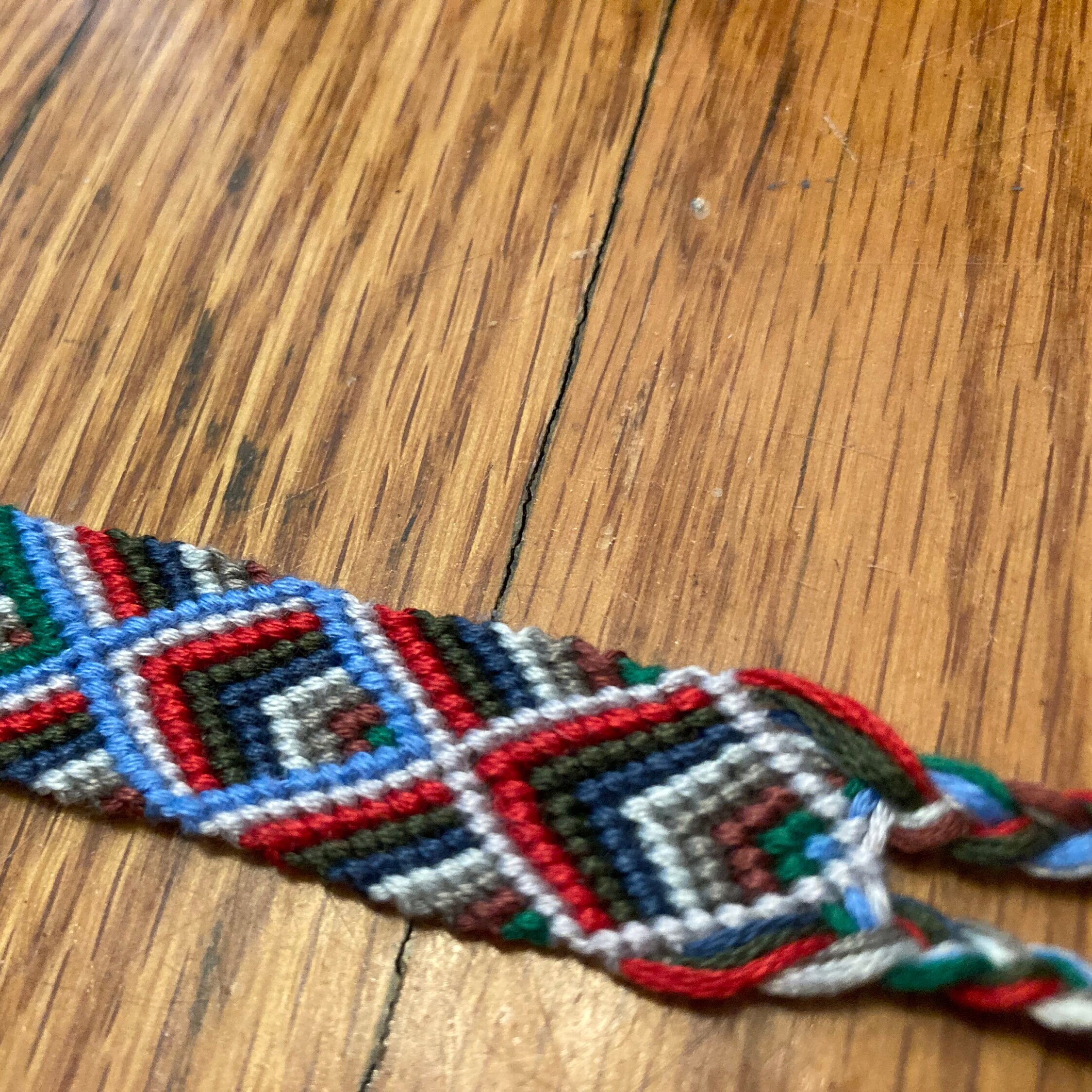 Alpine Colors Fish Friendship Bracelet - Etsy