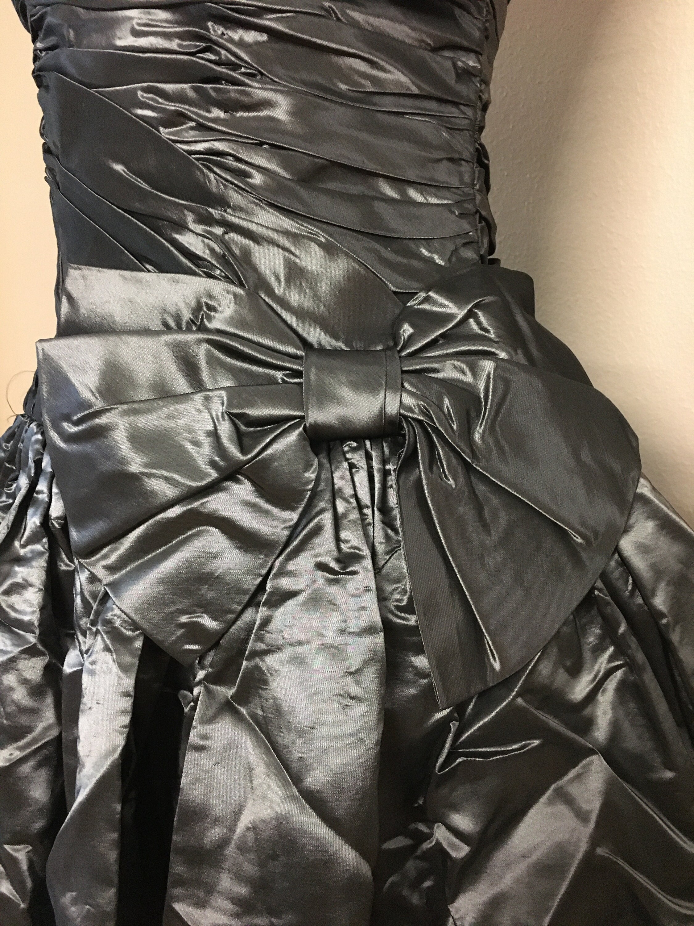 Vintage Alyce Designs 80s Metallic Grey Charcoal Chrome Reflective ...