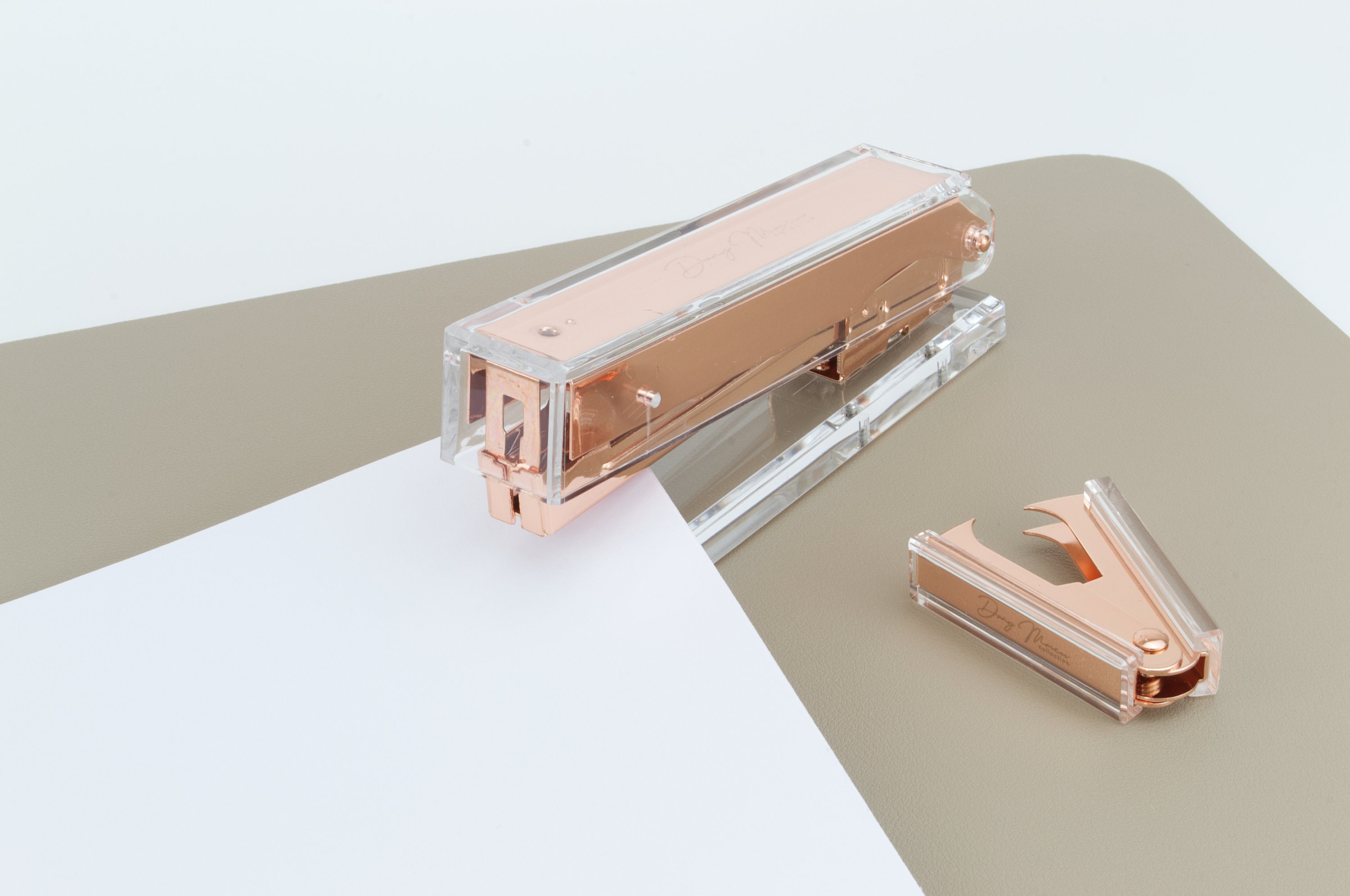 Stapler Set stapler and Staple Remover in High Quality Acrylic With ...