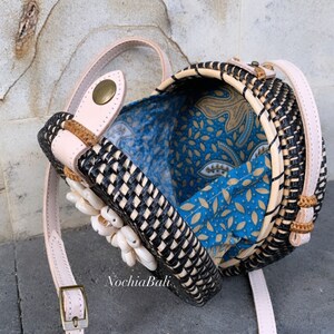 Black Round Rattan Bag, Boho Rattan Bag, Boho Crossbody Bag, Rattan ...