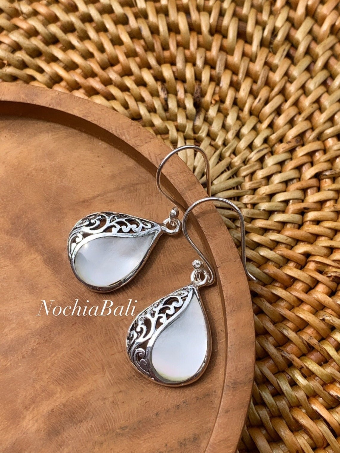 White Natural Mother Of Pearl Earring Mother Of Pearl Etsy