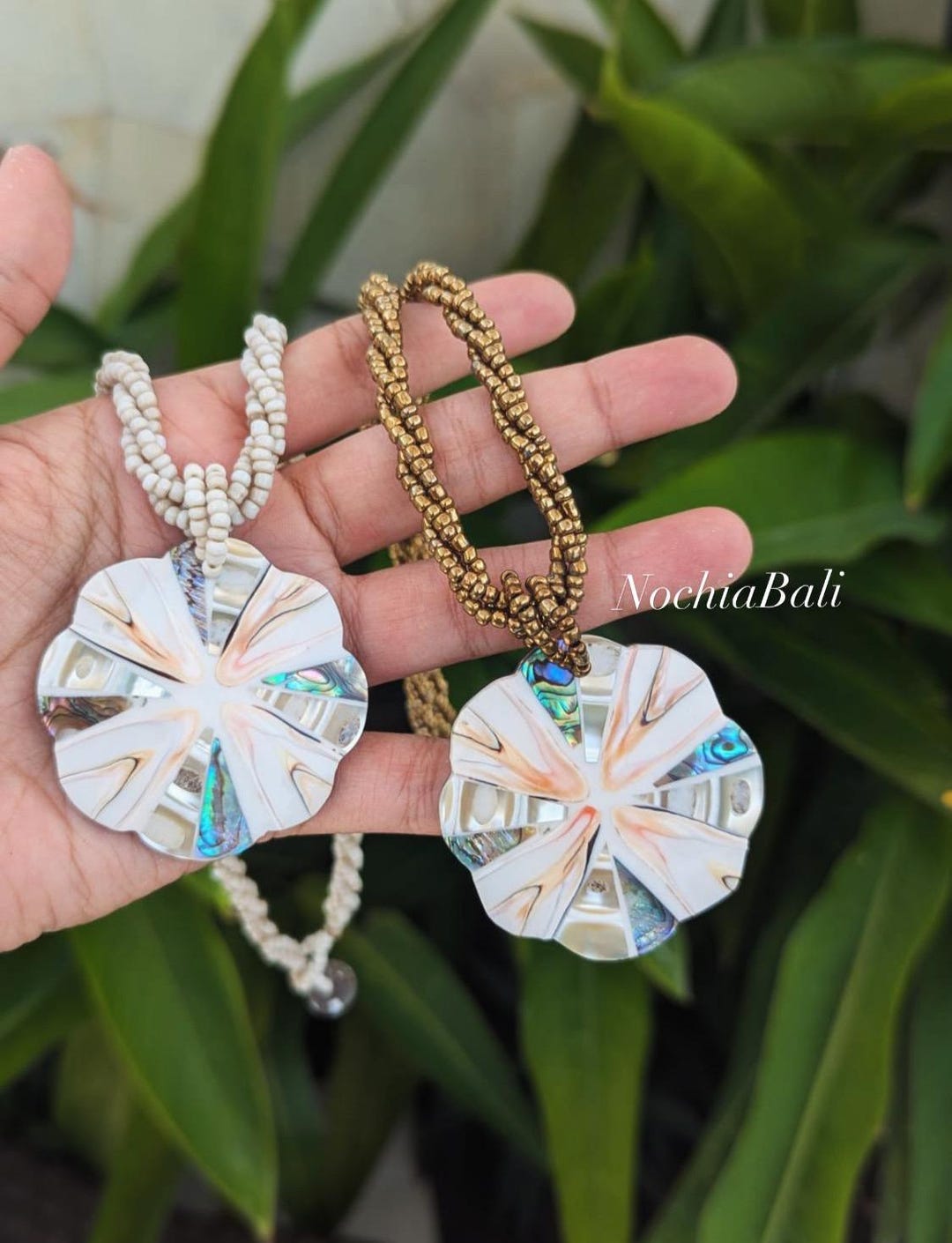 Handmade Abalone Flower Pendant Necklace: Mother of Pearl Shell Jewelry ...