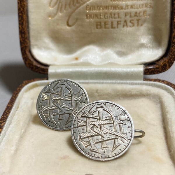 Victorian Love Token - Etsy