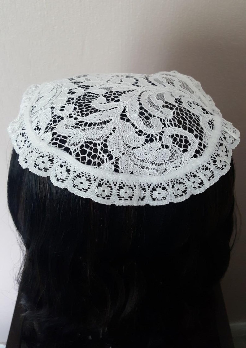 White Vintage Christian Lace Chapel Cap| Lace Doily Head Covering ...