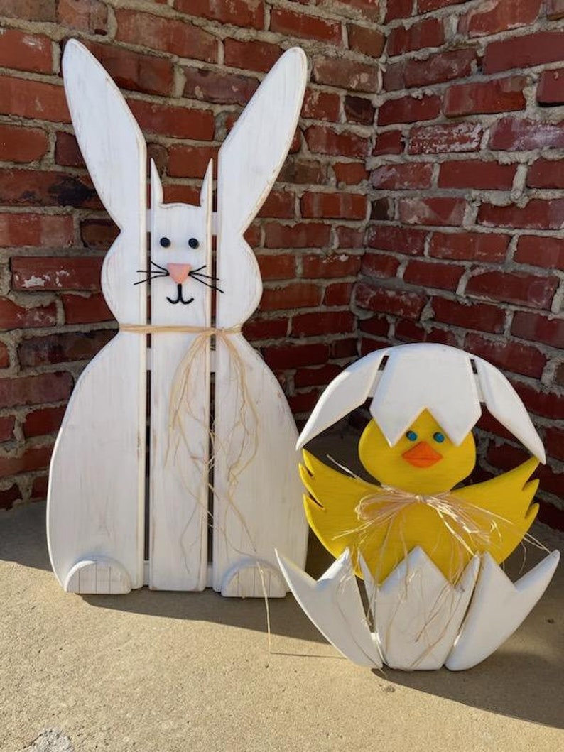 Easter Egg Easter Chick Chick Peep. Wooden Egg Wooden - Etsy