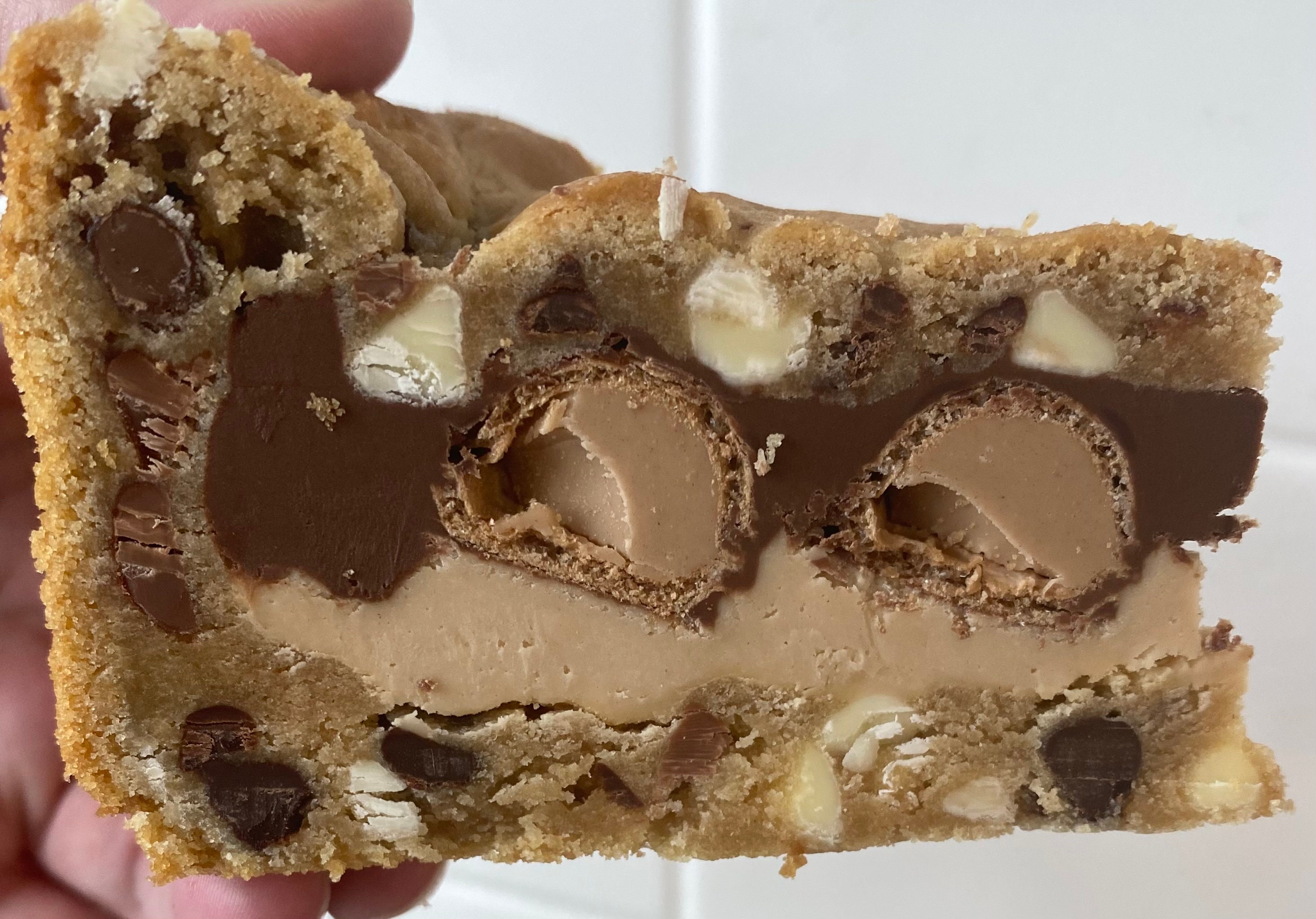 6 Kinder Bueno Cookie Pie Slices - Etsy