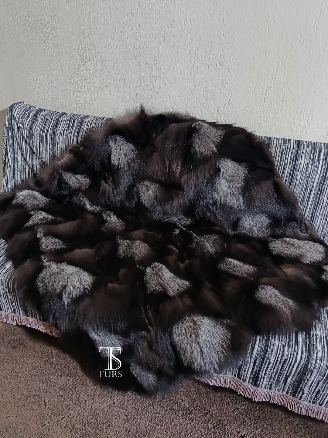 Fox Fur Throw Blanket. Luxurious Fox Fur Blanket. Natural Fur Blanket ...