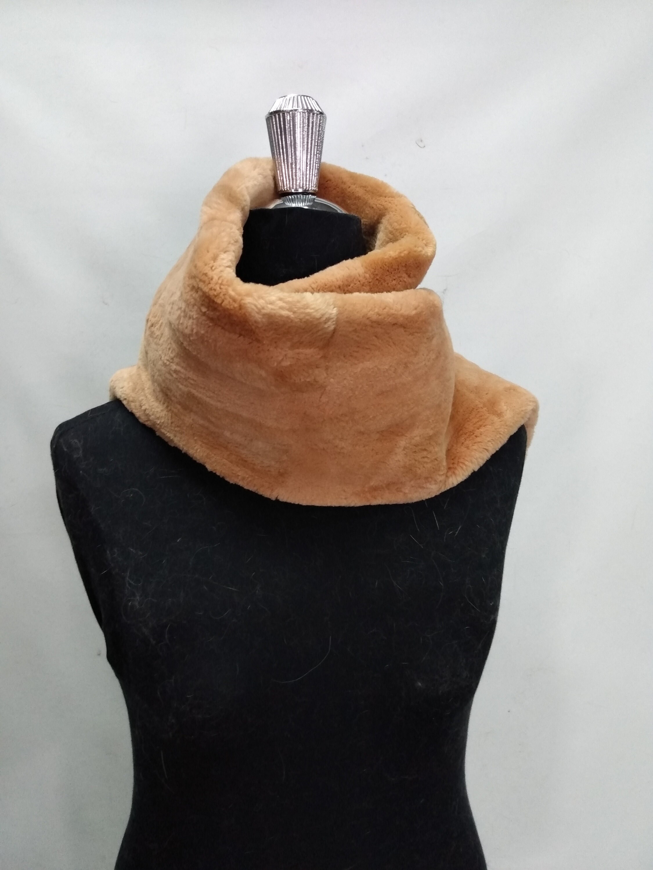 Real Beaver Fur Scarf,dusty Pink Color. Handmade. Womens Brand New ...