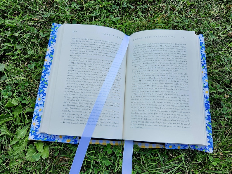 Adjustable Fabric Book Cover Dust Jacket With Elastic and Bookmark ...
