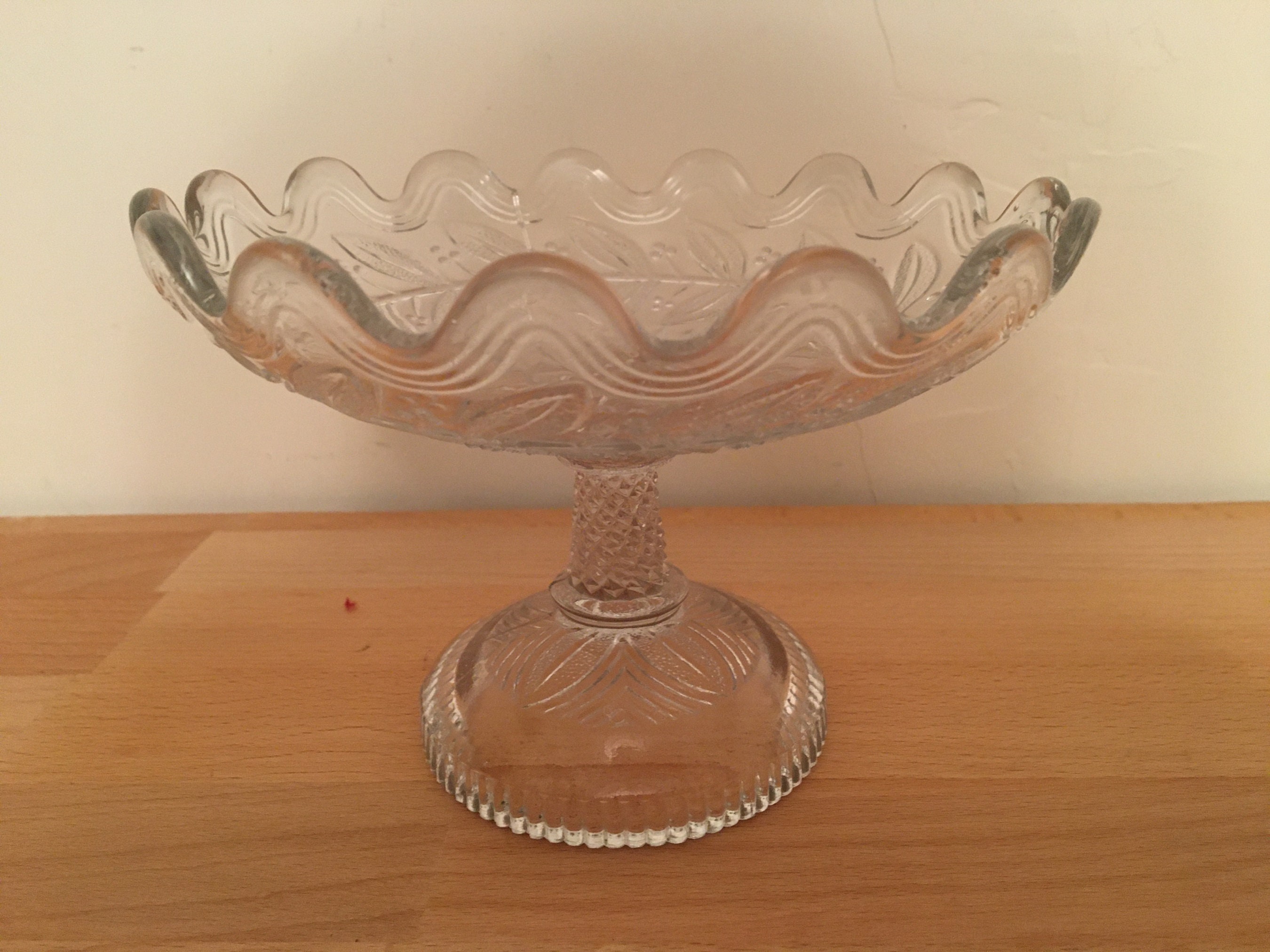 Coupe A Fruits En Verre Vintage