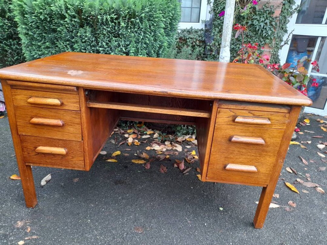 Mid Century Solid Oak Teachers Desk - Etsy