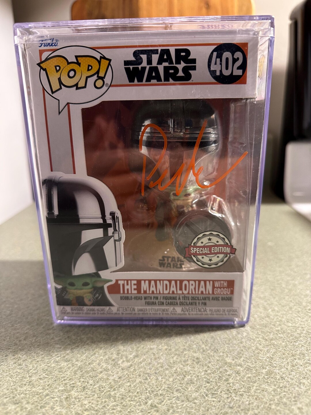 Pedro Pascal Signed Mandalorian Funko Pop With COA – Star Wars ...
