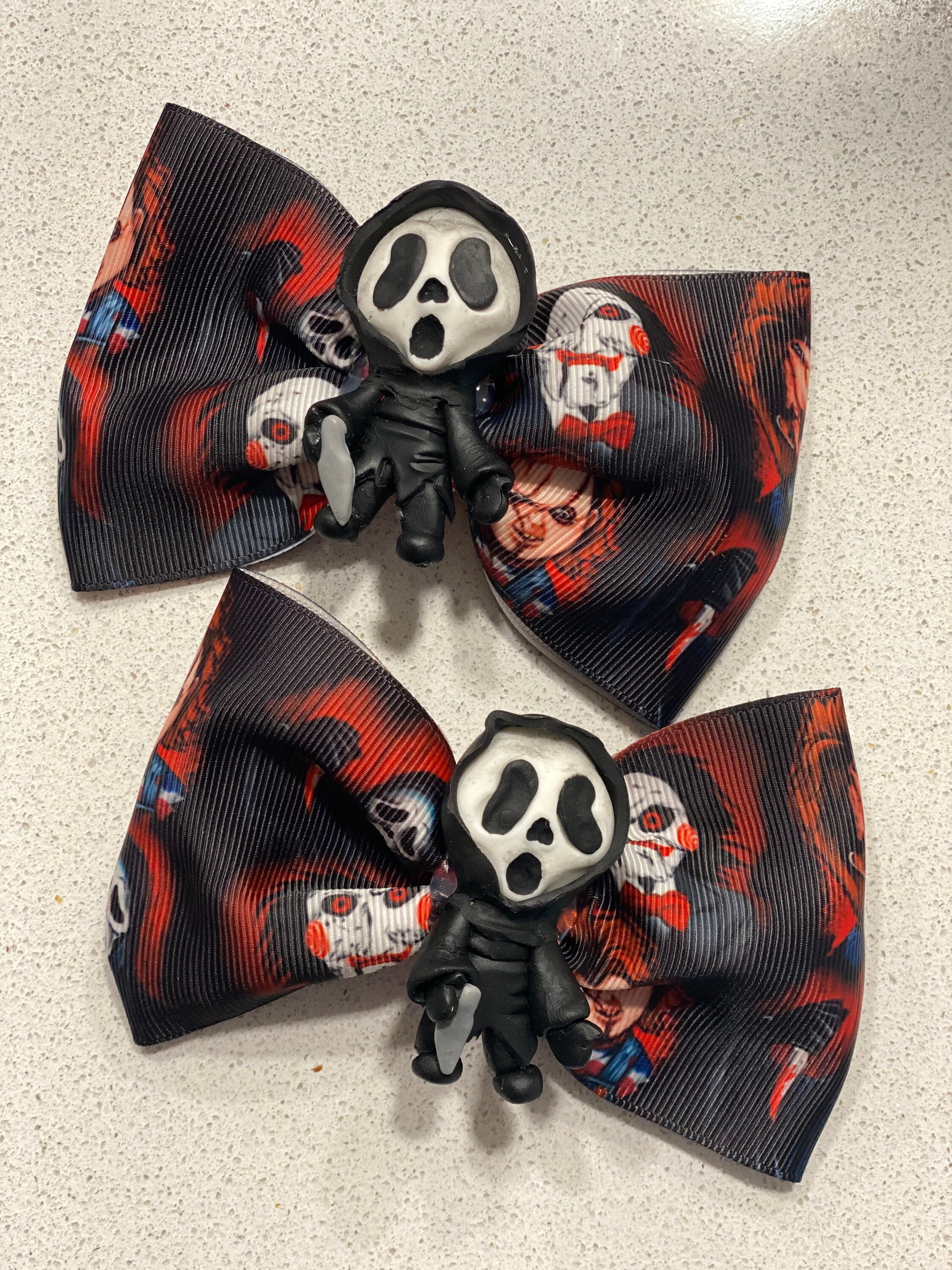 Character and Themed Bows - Etsy