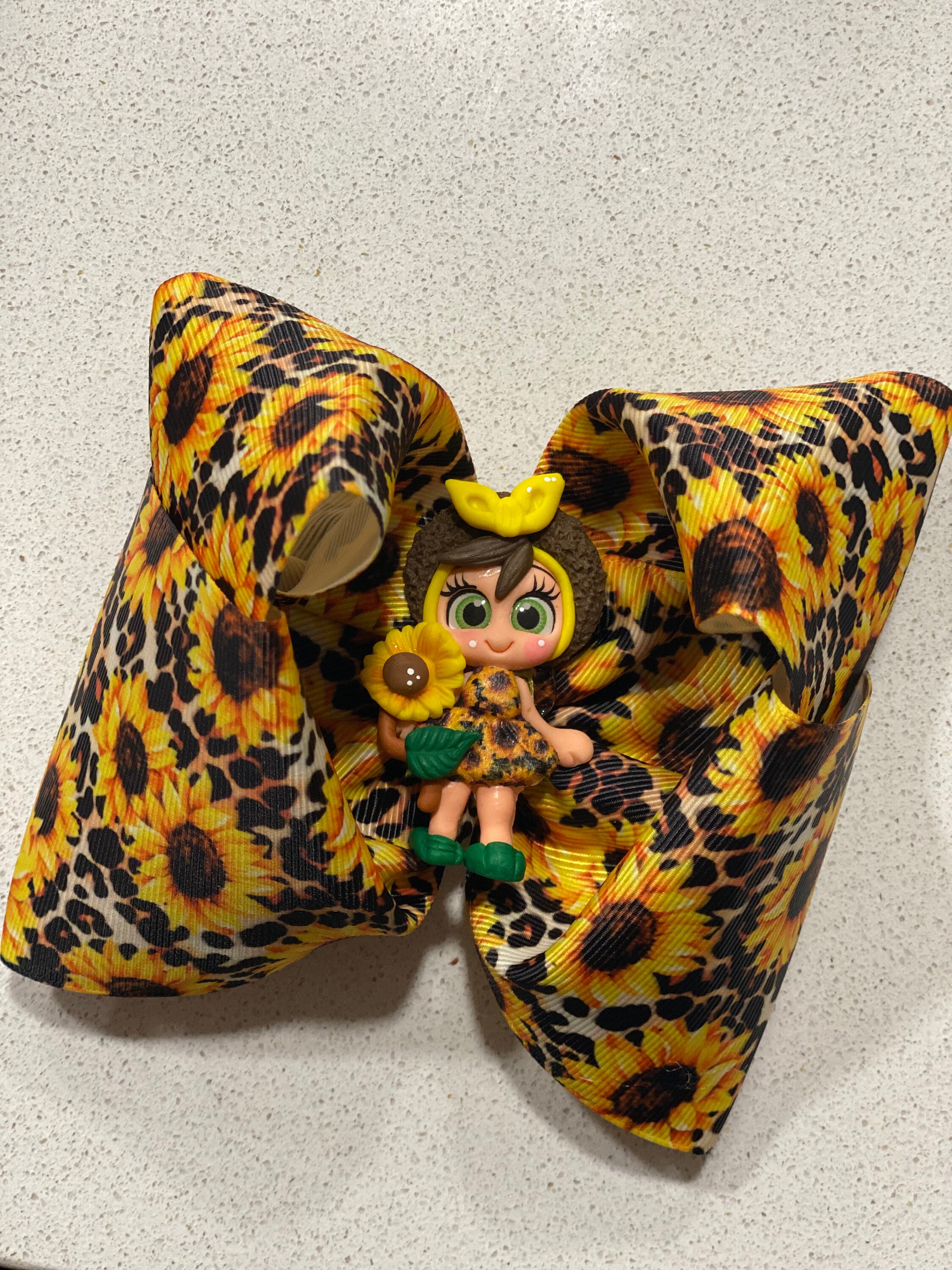 Character and Themed Bows - Etsy