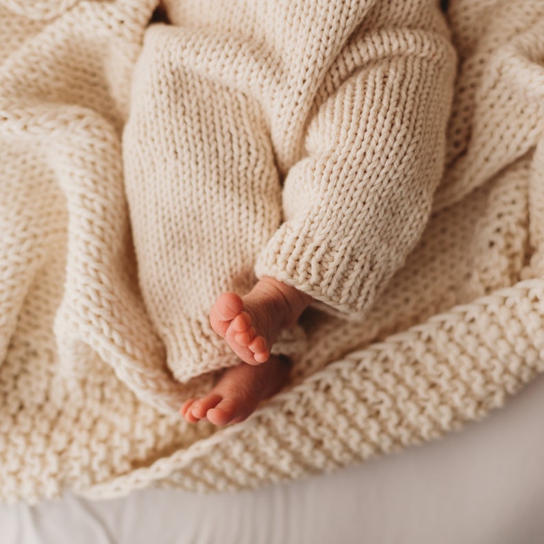 Knitting Pattern: Classic Newborn Baby Pants or Shorties Knit - Etsy UK