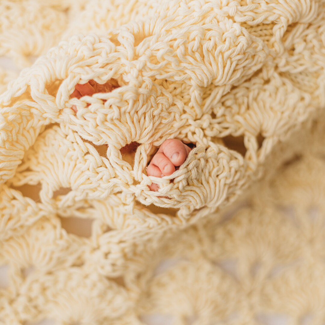 Crochet Pattern: Summer Lacy Shells Baby Blanket Emmy, Crochet Baby ...