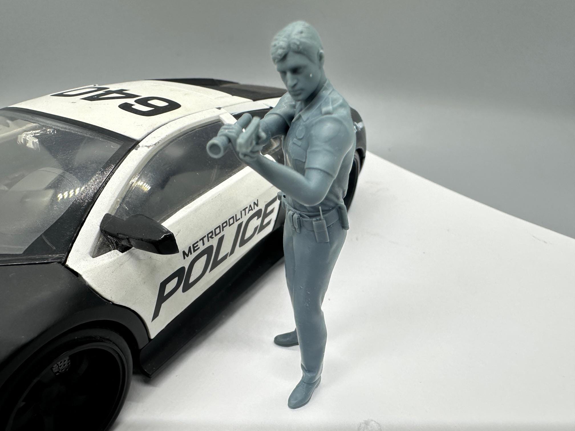 1/24 Scale Police Officer Resin Figure Unpainted - Etsy